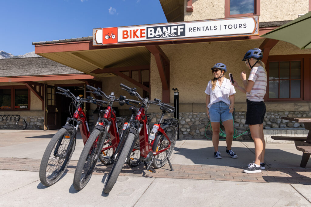 Cafe & Services - Bike Banff